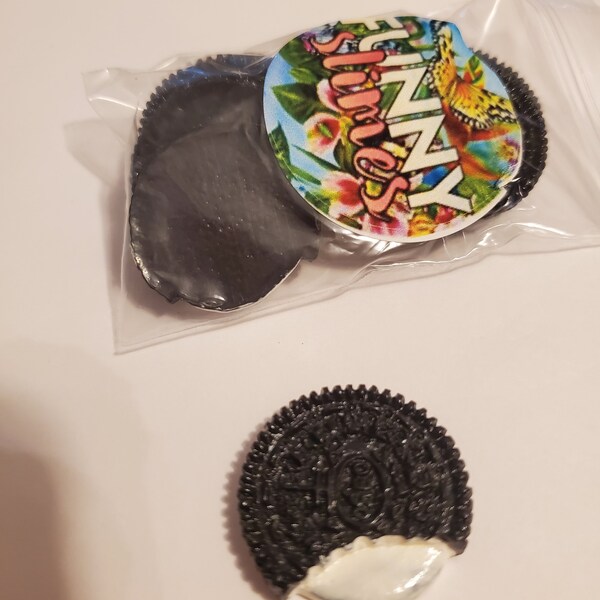 Blue Diamond Chocolate Almond Milk Mini Brand Keychain|food Keychain ...