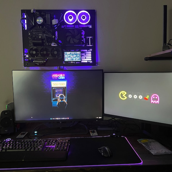 Wall Computer Dual Radiator, Wall Computer, Open Air Computer Case ...