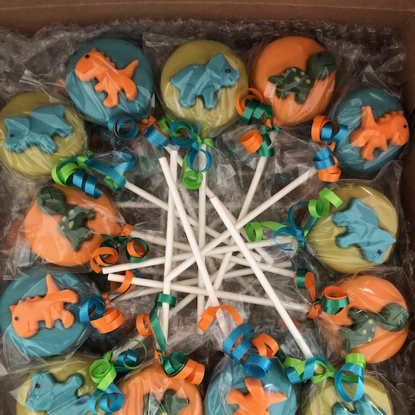 Dinosaur Oreo Cookie Pop / Dinosaur Birthday Party Favor / Chocolate ...