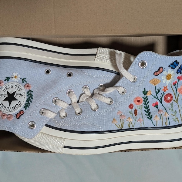 Turtle Embroidered Converse, Custom Converse Chuck Taylor 1970s Turtle ...