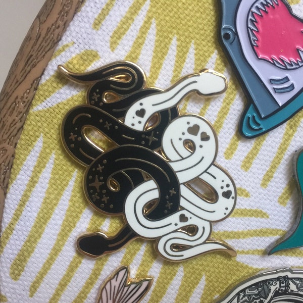 Black and White Snake Enamel Pin Gothic Pin Animal Pin Reptile Pin ...