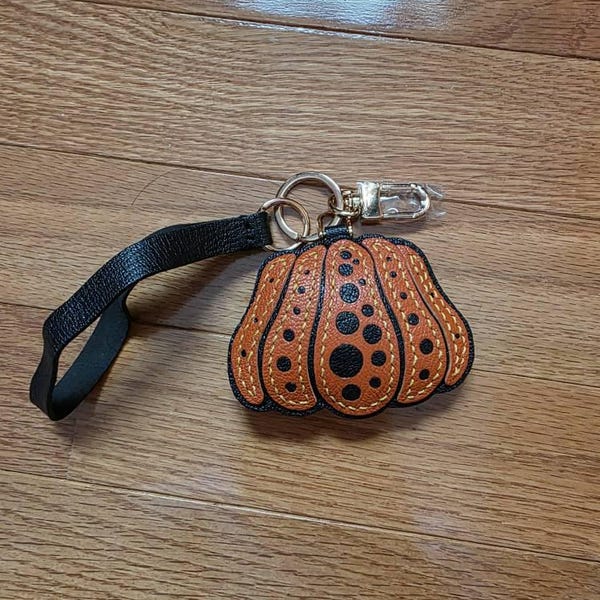 Leather Pumpkin Charm, Handmade Leather Bag Charm, Cute Leather Handbag ...