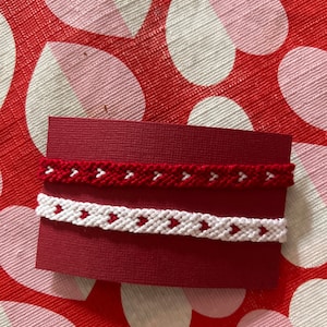 Tiny Heart Friendship Bracelet - Etsy