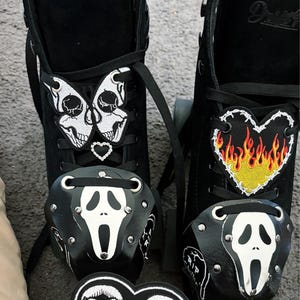 Ghostface Scream Horror Halloween Scary Movie Goth Roller Skate Lace ...