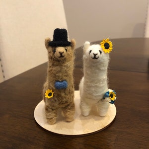 Possum Wedding Cake Topper Opossum Groom and Bride - Etsy