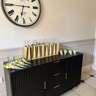 Large Ferrero Rocher Snickers Chocolate Heart Platter Bouquet Gift ...