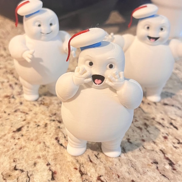 3 Adorable Ghostbusters Mini Stay Puft Marshmallow Man Figurines (3 ...