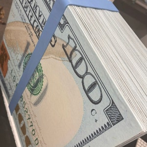 3D Sculpture of Pink Money Lips - Etsy