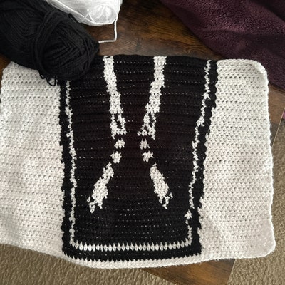 Coffin Skeleton Tapestry Crochet Pattern / Wall Hanging / Spooky Art ...