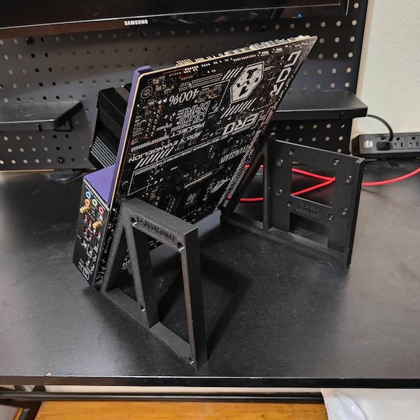 Motherboard Crypto Mining Test Bench With GPU Stand / Desktop PC and ...