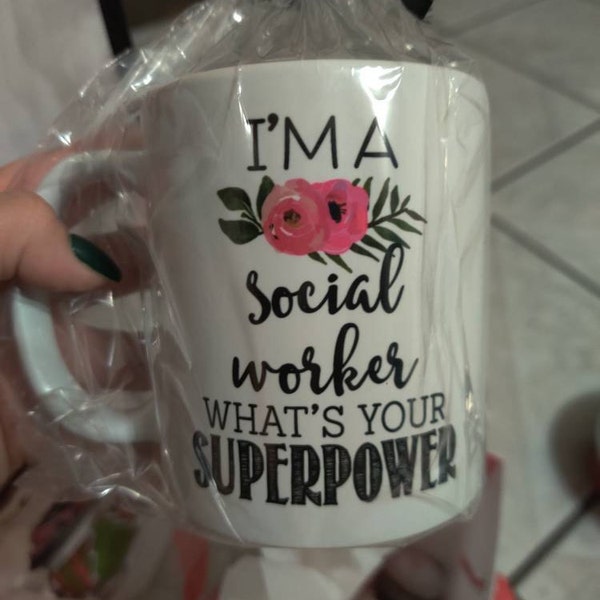 Social Worker Mug, Social Worker Grad Mug, Relax Im a Social Worker ...