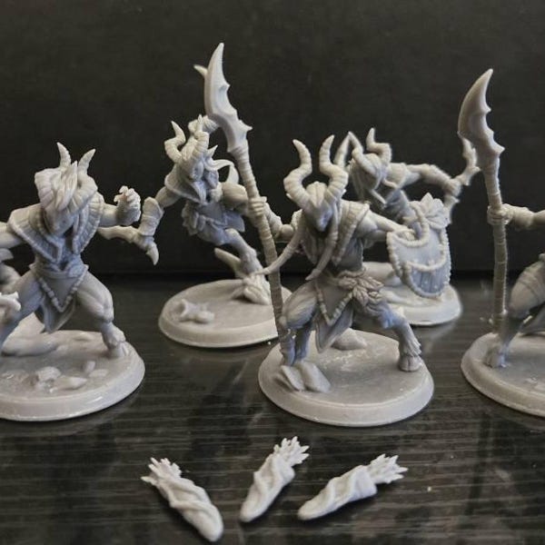 Lizardfolk Female Pinup Mini | Dnd Tabletop RPG Miniature | D&D ...