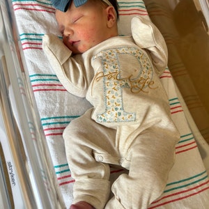 Personalized Baby Girl Romper and Hat Set, Vintage Floral Infant Coming Home Outfit, Baby Shower ...