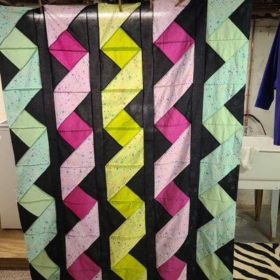 Cascading Ribbons Quilt Pattern by Cut Loose Press domestic 1st Class ...