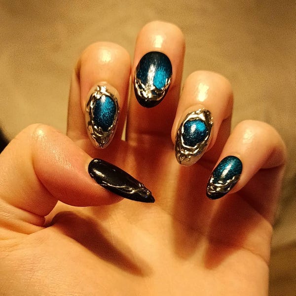 Watercolour Vintage Navy Blue Chrome Press on Nails | Reusable Nails ...