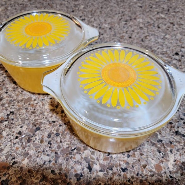 Set of 3 Butterfly Gold Vintage Pyrex Casserole Dishes With Lids Floral ...
