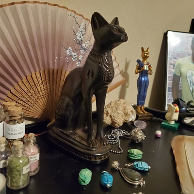 Unique Goddess Bastet Cat Statue With Pharaonic Base 3 Style, King Tut ...