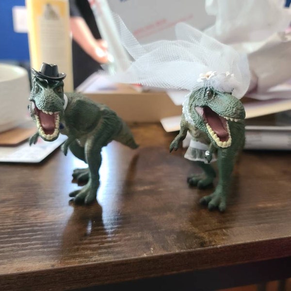 Dinosaur Wedding Cake Topper, T-rex Cake Topper, Dinosaurs-jurassic ...