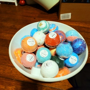 4 Pack BATH BOMBS Handmade FIZZIES 4.5 Oz Giftset Mix | Etsy