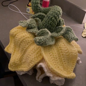 Twisted Daffodil Flower Crochet Hat Pattern. Digital Download Pdf - Etsy