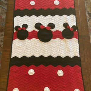 CROCHET Minnie Mouse Blanket Pattern Only / Minnie Mouse / Blanket ...