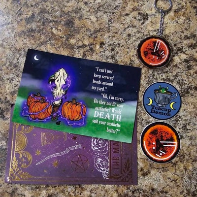 Unseen Skull Sticker / Molly Doyle / Bloodshed / Scream for Us / Melt ...