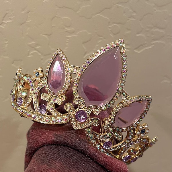 Ariel Mermaid Seashell Brooch - Etsy