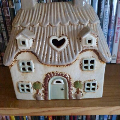 White Screw Shells 3-8cm Unicorn Horns Spiral Shell Beach Wedding ...