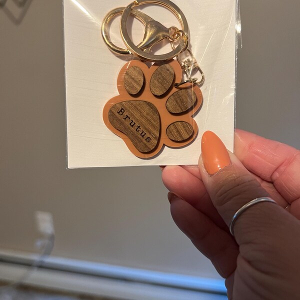 Custom Engraved Dog Paw Print Keychain | Personalized Pet Name Gift ...
