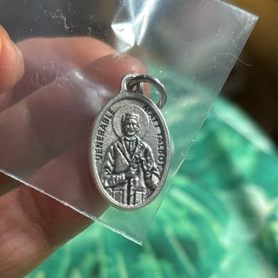 Archangel Raphael Prayer Medal Patron Saint Travelers Lovers Youth ...