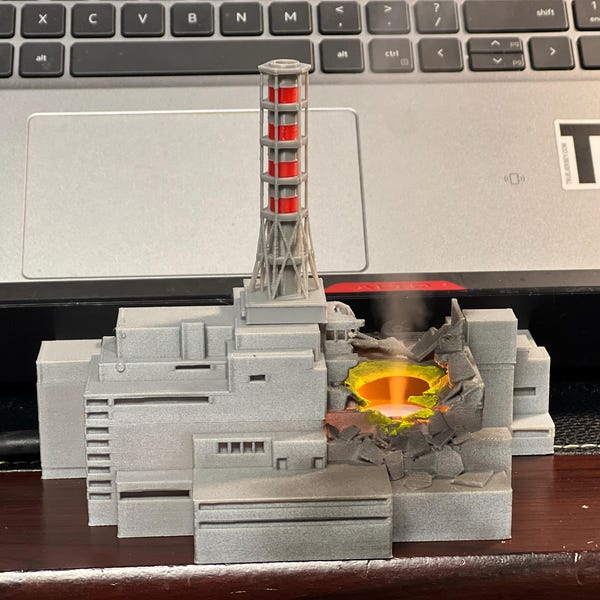 Chernobyl Nuclear Power Plant - With Smoke Effect - Humidifier and ...