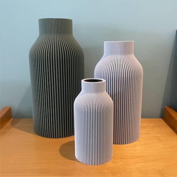 GREEN Vase "bottle" - Sleek Design - Original and Striking Decor ...