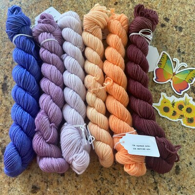 Cheese Ball DK NONSUPERWASH 4-ply Organic Merino Wool Hand Dyed Yarn ...