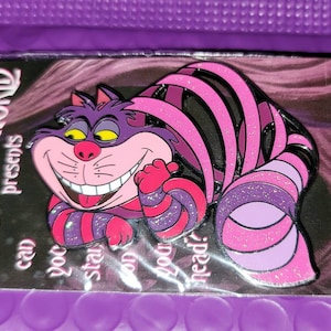 Alice in Wonderland's Cheshire Cat Head Stand Pin hard Enamel/glitter ...