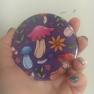 Cosy Frog in a Sweater Cottagecore Wildlife Reptiles Wooden Pin Gift ...