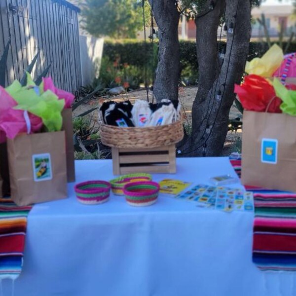 El Catrin Loteria Game Background Colorful Mouse Pad 9.4 Inches by 7.6 ...