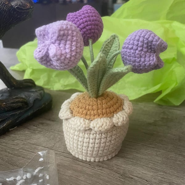 One Lily With Bud,crochet Lily Flower Bouquet, Stargazer Lily, Hand ...