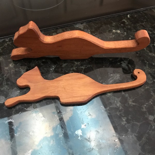 Personalized Cat Oven Rack Pull: Engraved Wooden Kitchen Tool - Etsy