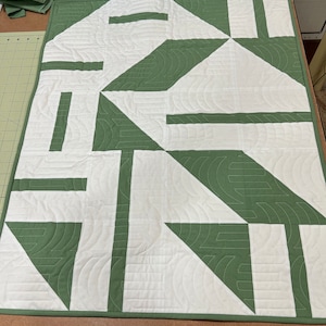 Leaded Light Quilt Pattern PDF Download - Etsy