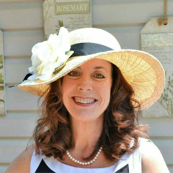 Bejeweled White Cube Tissue Box Cover, Dazzling Rhinestone and Pearl ...