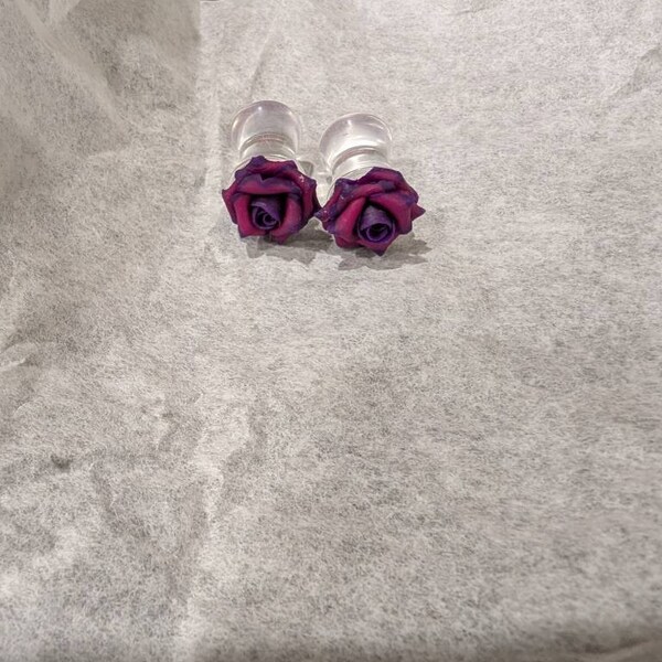 Polymer Clay Rose Plug Gauge Earrings: Two-tone Acrylic Plugs - Etsy