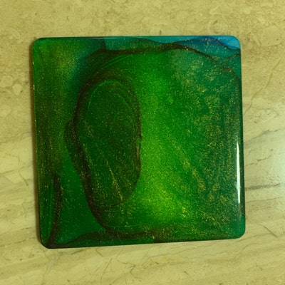 Colourful Resin Plates, Handmade Resin Serving Dish, Round Kitchen ...