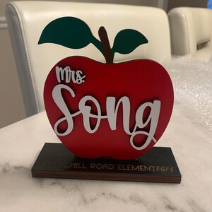Personalized Apple Name Plate Teacher Name Plate Back to - Etsy