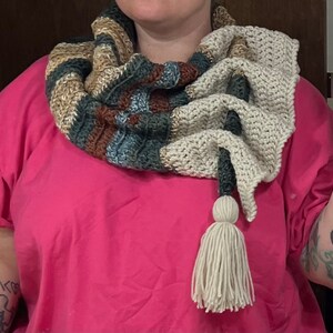 Keyhole Scarf KNIT PATTERN Beautiful Scarf Gift for Her - Etsy