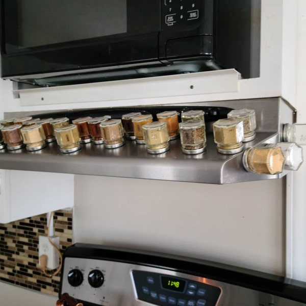 Magnetic Spice Rack by Gneiss Spice | 24 Small Empty Hexagon Glass Jars ...