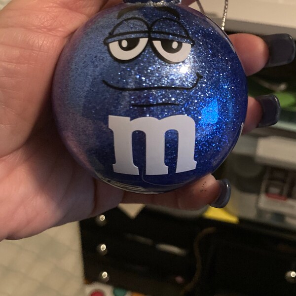 M & M Faces SVG Cut Files - Etsy