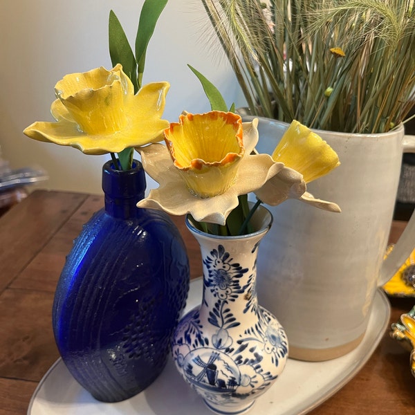 Ceramic Daffodil (1 Pc) - Spring and Easter Ceramic Flower, Handmade ...