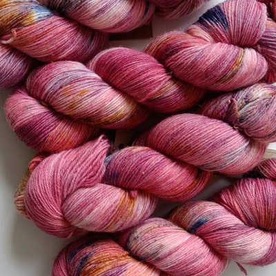 EVA Viva Magenta the Colour of the Year 2023 - Etsy