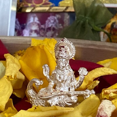 Pure Silver Lingam, Lord Shiva Lingam Idol Pure Silver Statue, Shivling ...