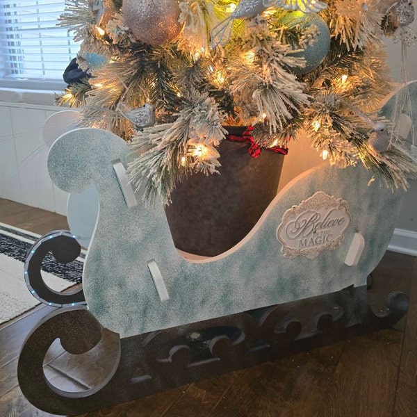 White Medium Sleigh Display - Etsy